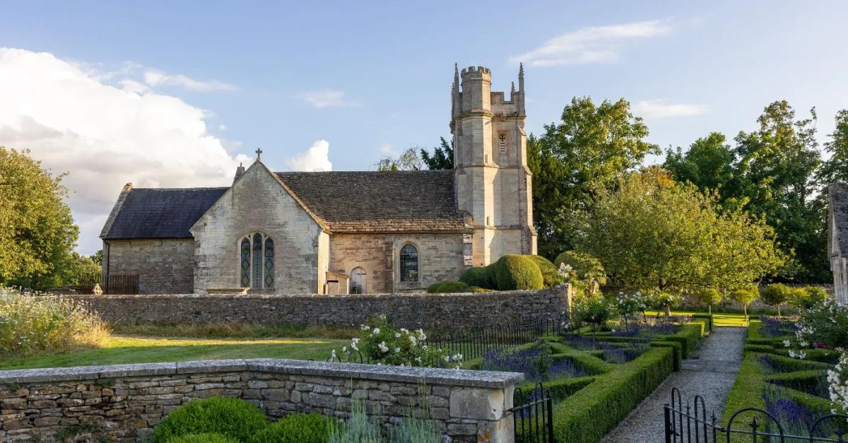 Church Farm, Wingfield | nearfield