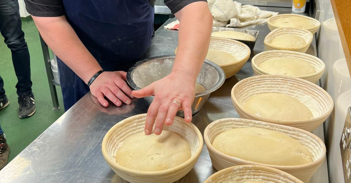 Iford Manor Kitchen - Sourdough Workshop | nearfield